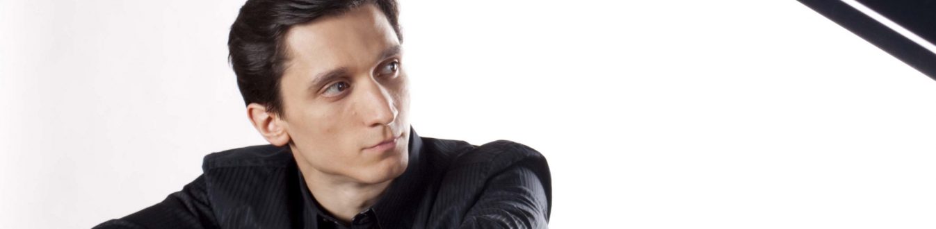 ALEXANDER ROMANOVSKY pianoforte - Fondazione Teatro Goldoni